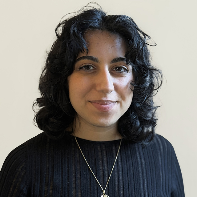 Alicia Abbaspour '18 - English