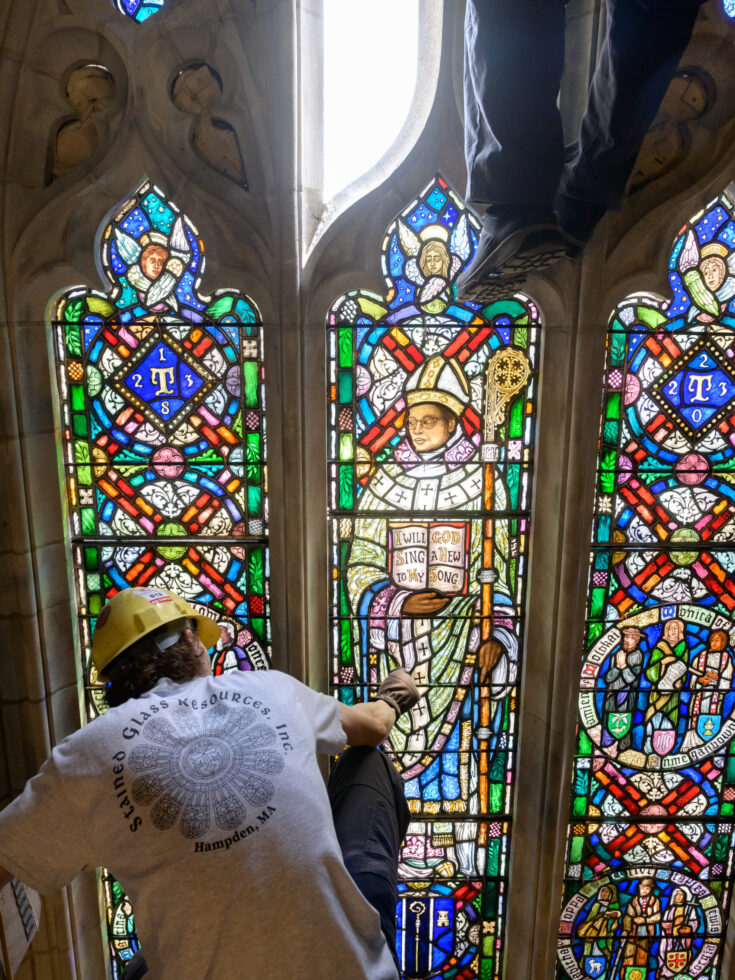 Former President’s Gift to Trinity Is a Legacy Etched in Glass ...
